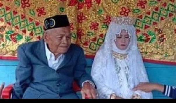 Kakek 103 Tahun Nikahi Perawan 30 Tahun Bukan Orang Sembarangan