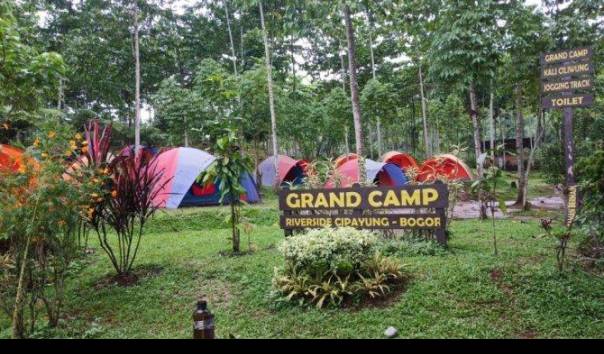 3 Rekomendasi Destinasi Wisata Camping Akhir Pekan di Bogor