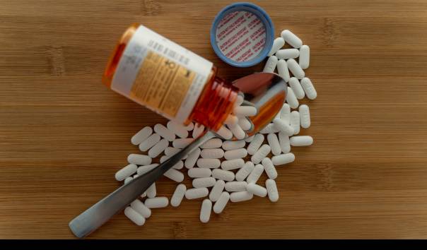 Ciri-Ciri Obat Kedaluwarsa dan Cara Membuangnya Menurut BPOM