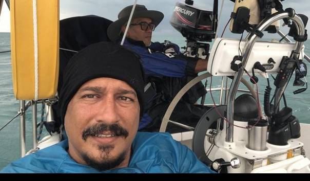 Terdampar di Perairan Bangka Selatan Saat Berlayar, Aktor Bucek Depp ...