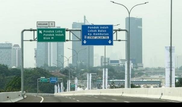 Jangan Keliru! Ini Arti Warna Hijau, Biru, hingga Cokelat pada Rambu ...