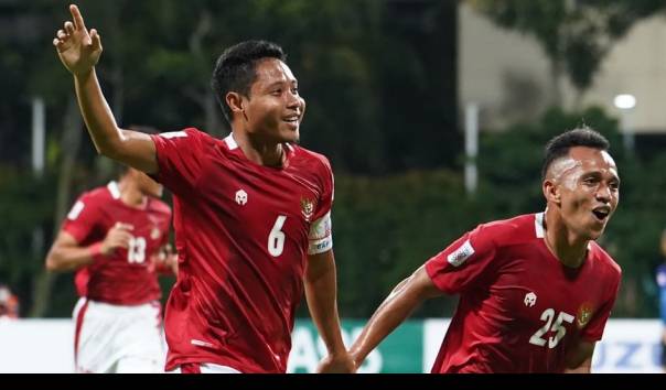 Indonesia vs Malaysia - Pratama dan Elkan Baggot Cetak Gol, Indonesia ...