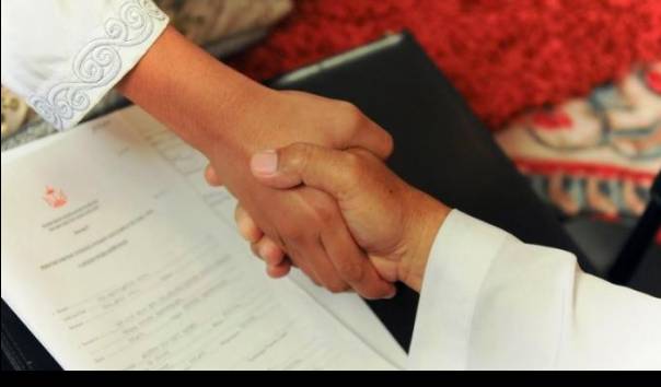 2 Juta Pernikahan Setiap Tahun, Jumlah Penghulu di Indonesia Makin ...