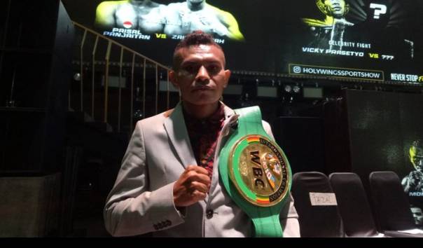 Kemenangan Petinju Indonesia Tibo Monabesa atas Jayson Vayson Tak ...