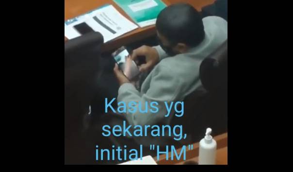 Roy Suryo: Anggota DPR Fraksi XXX-P Inisial HM Nonton Film Porno Saat Rapat