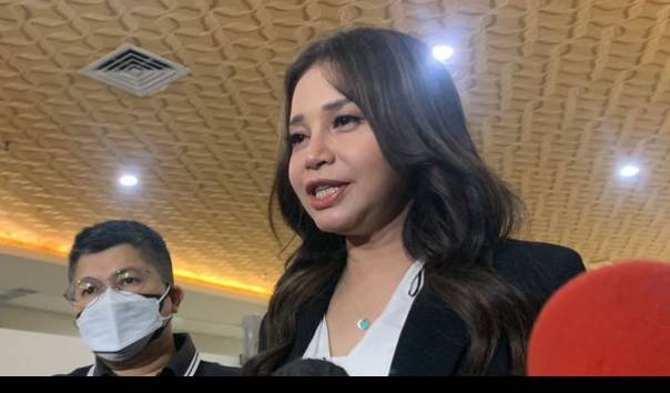 Saat Rossa Serahkan Hasil Honor Menyanyi dari DNA Pro ke Bareskrim ...
