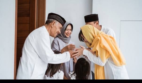 Makna Ucapan Minal Aidin Wal Faizin , Ternyata Banyak yang Salah Kaprah