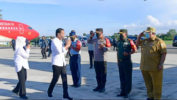 Jokowi ke Wakatobi, Hadiri GTRA Summit 2022 hingga Lepas Tukik