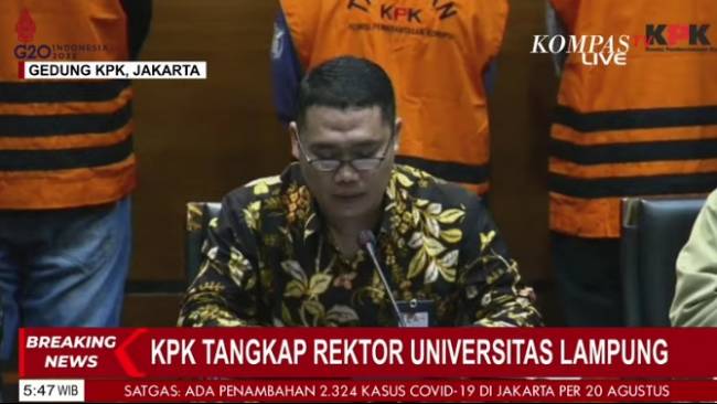 KPK Ungkap Barang Bukti Penangkapan Rektor Unila terkait Kasus Dugaan ... KPK Ungkap Barang Bukti Penangkapan Rektor Unila terkait Kasus Dugaan ...