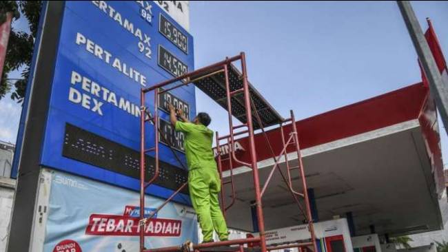 Harga BBM Shell Super Turun dan Lebih Murah dari Pertamax, Begini ...