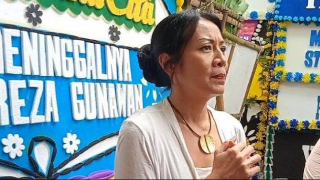Dee Lestari Ungkap Permintaan Terakhir Suaminya Sebelum Meninggal ...