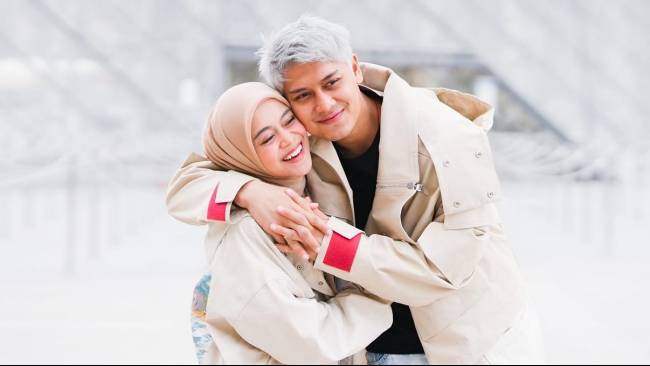 Usai Berdamai Lesti Kejora Dapat Iphone Baru Dari Rizky Billar Terima