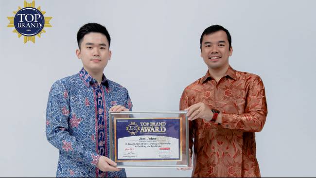 Raih Top Brand Award 2022 Jim Joker Berhasil Menang di Kategori Boots Kulit