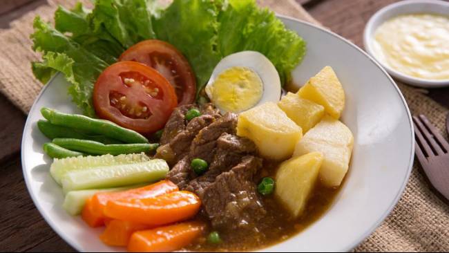 Rekomendasi 7 Selat Enak di Solo Jawa Tengah, Cocok Buat Menu Makan ...