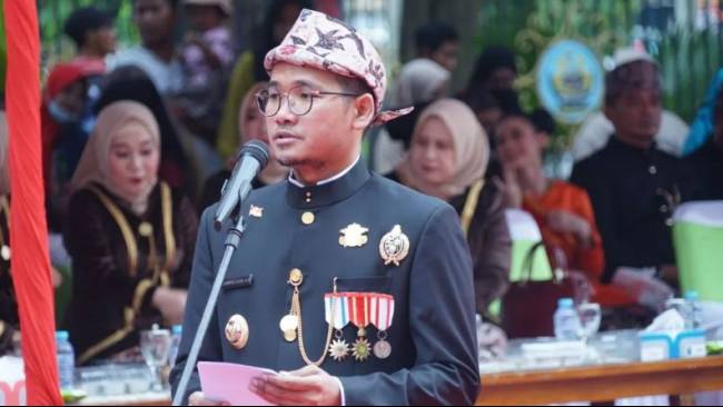 Profil dan Kekayaan Bupati Bangkalan Abdul Latif yang Ditahan KPK ...