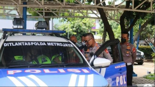 Polda Metro Jaya Rilis 11 ETLE Mobile, Dipasang di Mobil Polantas yang ...