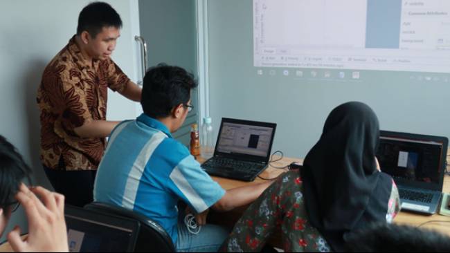 Masa Depan Freelance Programmer Kian Cerah, Kembangkan Skill dari Nol ...