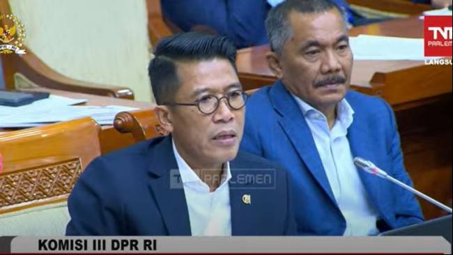 Komisi III DPR Kebingungan soal Data Siapa yang Benar Penjelasan Mahfud MD atau Sri Mulyani