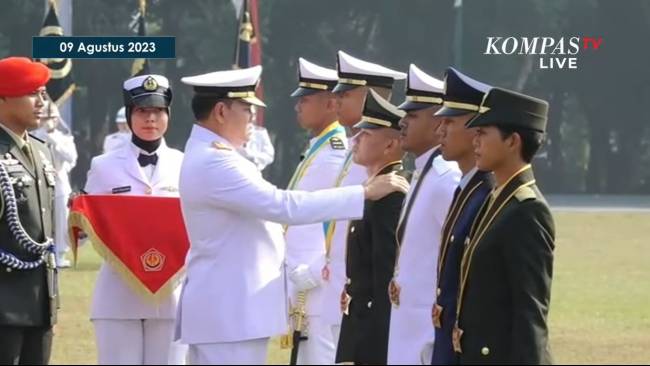 Lantik 383 Perwira Remaja, Panglima TNI Minta Prajurit Siap Hadapi ... Lantik 383 Perwira Remaja, Panglima TNI Minta Prajurit Siap Hadapi ...