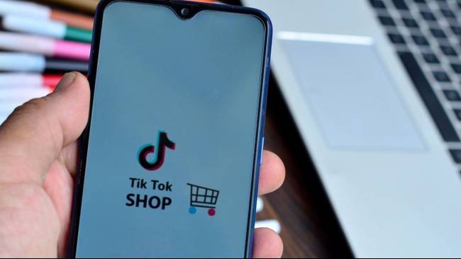 TikTok Shop Kembali Beroperasi, Pengguna Kini Bisa Belanja Lagi di "Keranjang Kuning"