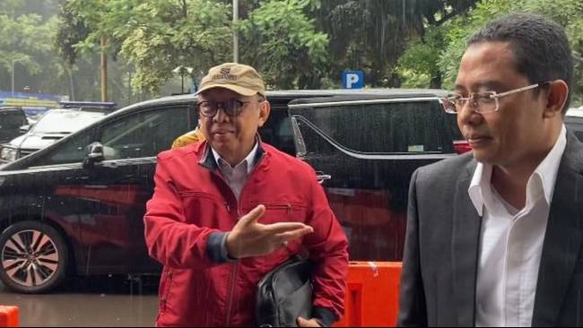 Penuhi Panggilan Polisi, Rektor Nonaktif Universitas Pancasila Bantah Lakukan Pelecehan Seksual