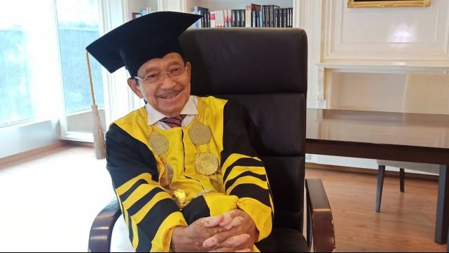 Profil Tanri Abeng: Lahir dari Keluarga Buta Huruf, Meninggal sebagai ...