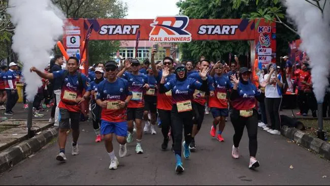 Perkenalkan Wisata Sehat di Palembang, KAI Gelar Fun Run 5K Bersama ...