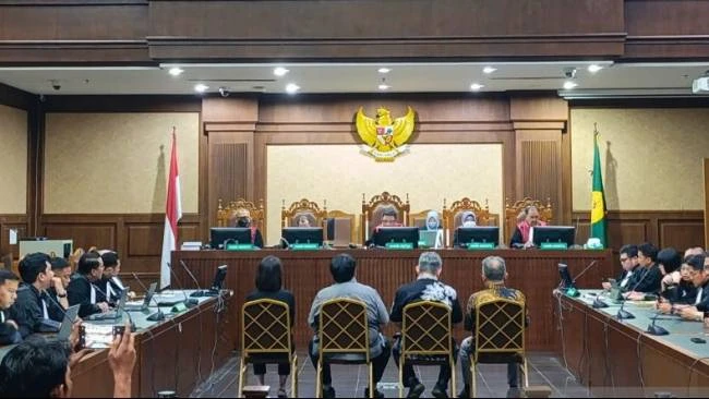 Tok! Hakim Vonis Helena Lim 5 Tahun Penjara dan Denda Rp750 Juta, Lebih ...