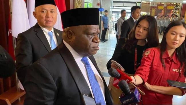 Natalius Pigai: Penyalahgunaan Senjata Harus Jadi Atensi Pimpinan TNI ...