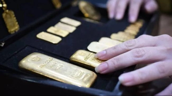 Panduan Investasi: Perbedaan Emas Antam, UBS, Galeri 24, dan Lotus Archi