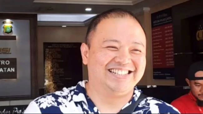 Kronologi Codeblu vs Clairmont, Berbuntut Dugaan Pemerasan dan Ancaman ...