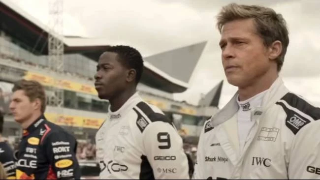 Dibantu Lewis Hamilton, Brad Pitt Akui F1 The Movie Film Balap yang ...