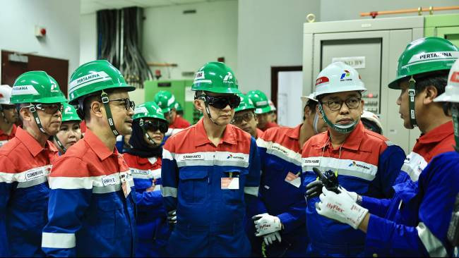 Dewan Komisaris Pertamina Tinjau Lapangan Migas PHSS, Dorong ...