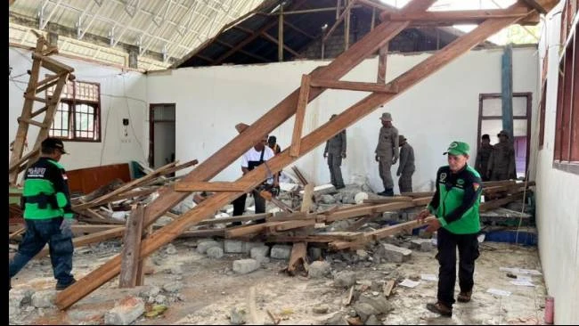 Posko Pengungsian Dibangun, TNI AD dan Pemda Poso Siapkan Logistik Gempa