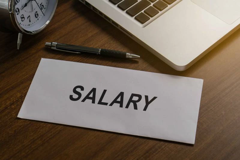 Gaji Magang Nasional 2025 UMK atau UMP? Ini Penjelasan Kemnaker