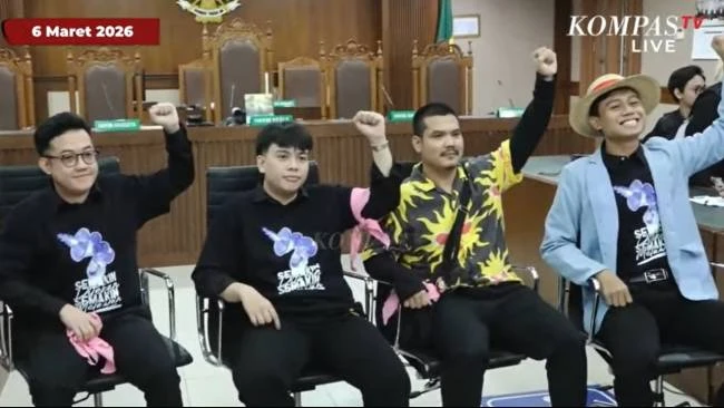 Yusril Sebut Ganti Rugi Delpedro Marhaen dkk Bisa Ditempuh Lewat ...