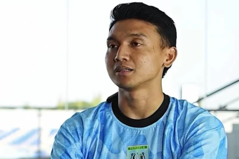 Dendy Sulistyawan Resmi Berlabuh ke Persela FC: Ini Panggilan Jiwa ...